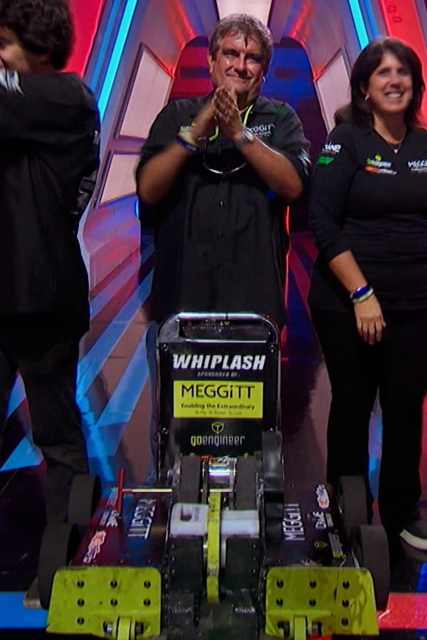 BattleBots: Campeonato Mundial - A Giant Nut - O Teu AMC