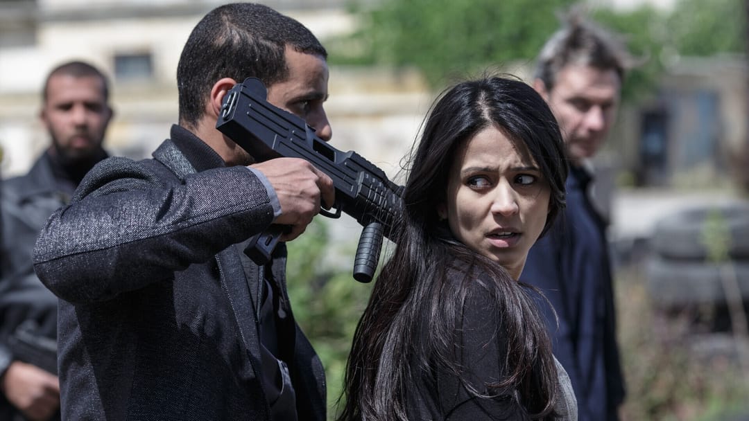 Transporter T2, EP 2: Vuelta al pasado - O Teu AMC